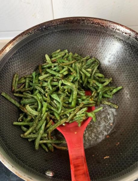 干煸豆角怎么做_干煸豆角家常做法-第2张图片-山城妙识