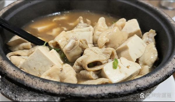 砂锅肥肠豆腐怎么做_肥肠豆腐砂锅做法-第2张图片-山城妙识