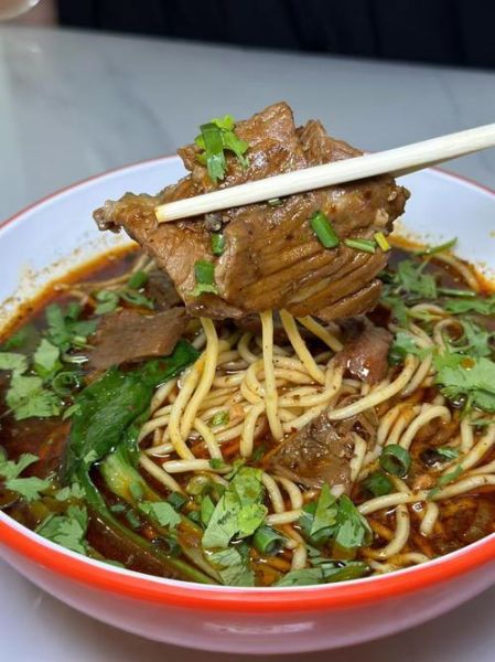 熟牛肉面怎么做才好吃_熟牛肉面汤头秘诀-第3张图片-山城妙识 熟牛肉面怎么做才好吃_熟牛肉面汤头秘诀-第3张图片-山城妙识