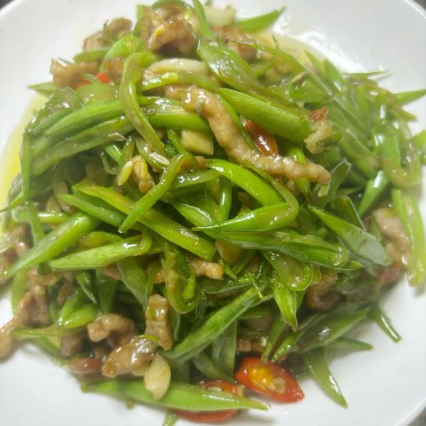 四季豆烧肉怎么做好吃_四季豆烧肉的家常窍门-第2张图片-山城妙识