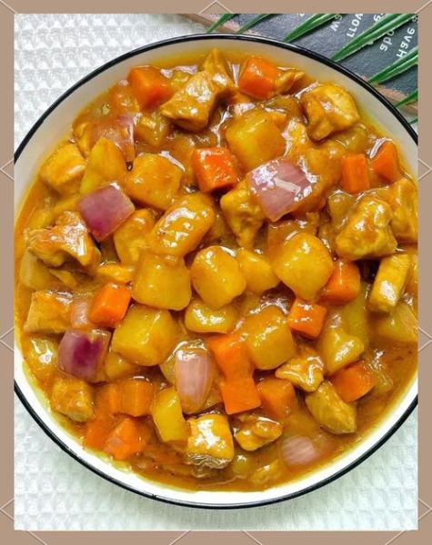 土豆咖喱鸡块怎么做_咖喱鸡块土豆炖多久-第1张图片-山城妙识