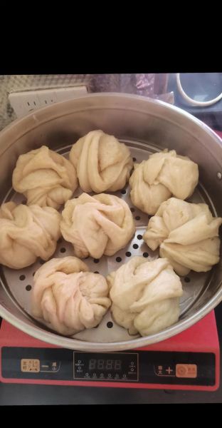 花卷怎么蒸才松软_蒸花卷用冷水还是热水-第3张图片-山城妙识