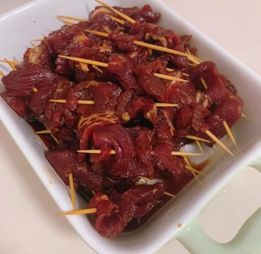 家常牙签牛肉怎么做_牙签牛肉腌制多久入味-第1张图片-山城妙识