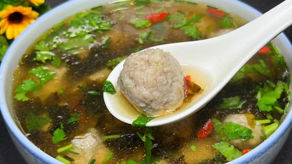香菜丸子汤怎么做好喝_香菜丸子汤窍门-第2张图片-山城妙识