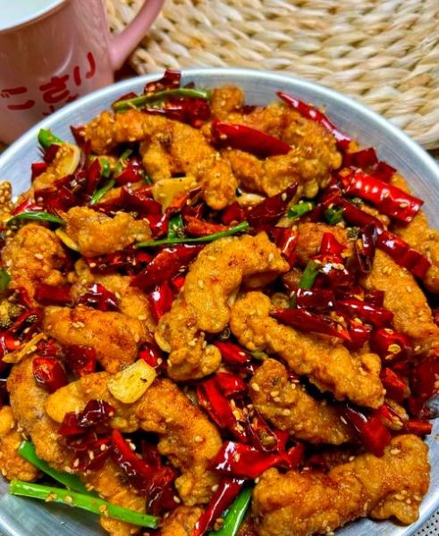 小酥肉怎样做才又酥又好吃_小酥肉用什么肉最好-第1张图片-山城妙识