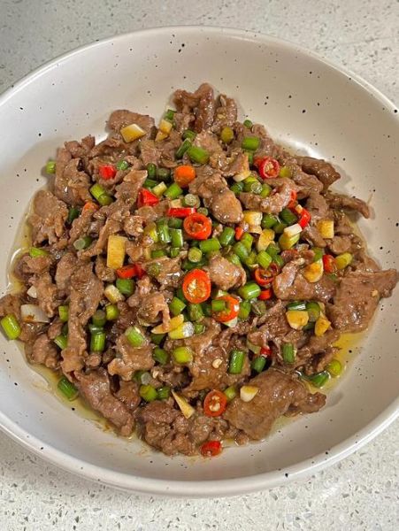 爆炒孜然牛肉怎么做_孜然牛肉嫩滑不柴技巧-第3张图片-山城妙识 爆炒孜然牛肉怎么做_孜然牛肉嫩滑不柴技巧-第3张图片-山城妙识