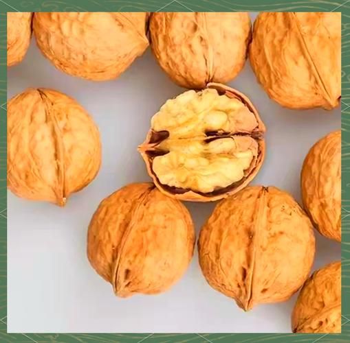 核桃仁生吃好还是熟吃好_核桃仁一天吃多少合适-第2张图片-山城妙识 核桃仁生吃好还是熟吃好_核桃仁一天吃多少合适-第2张图片-山城妙识