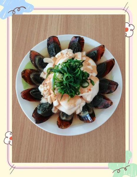 松花蛋拌豆腐怎么做_松花蛋凉拌豆腐好吃吗-第1张图片-山城妙识