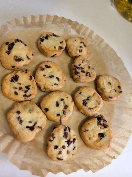 蔓越莓曲奇饼干怎么做_蔓越莓曲奇饼干的做法视频-第2张图片-山城妙识