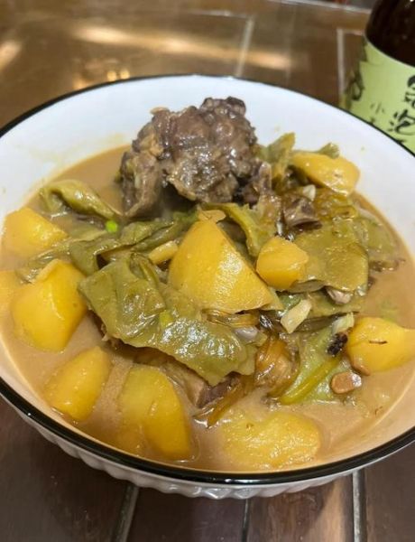 土豆炖豆角肉怎么做好吃_土豆炖豆角肉的家常做法-第3张图片-山城妙识