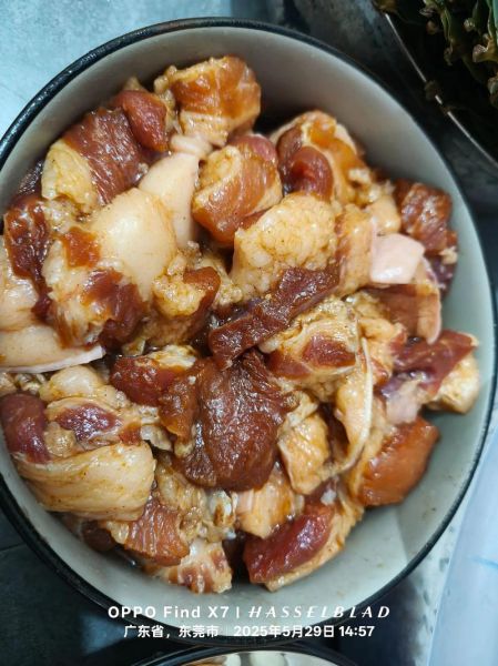 肉馅粽子怎么做_鲜肉粽包法视频-第1张图片-山城妙识