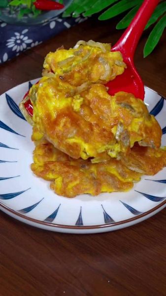 榨菜炒鸡蛋怎么做_榨菜炒鸡蛋的做法窍门-第3张图片-山城妙识