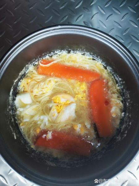 水煮荷包蛋不散的诀窍_为什么一煮就散-第3张图片-山城妙识