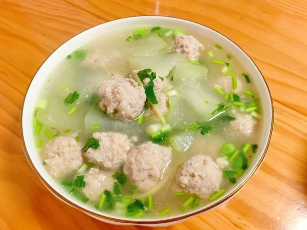 冬瓜丸子汤的做法_冬瓜丸子汤怎么做好吃-第2张图片-山城妙识