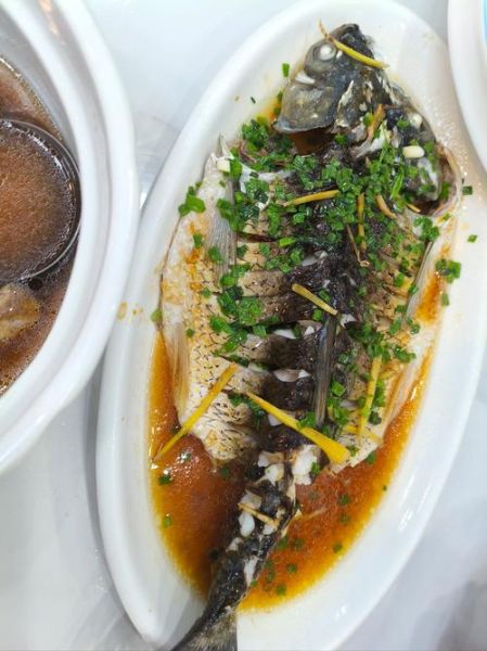 家庭版蒸草鱼怎么做_蒸草鱼几分钟才熟-第1张图片-山城妙识