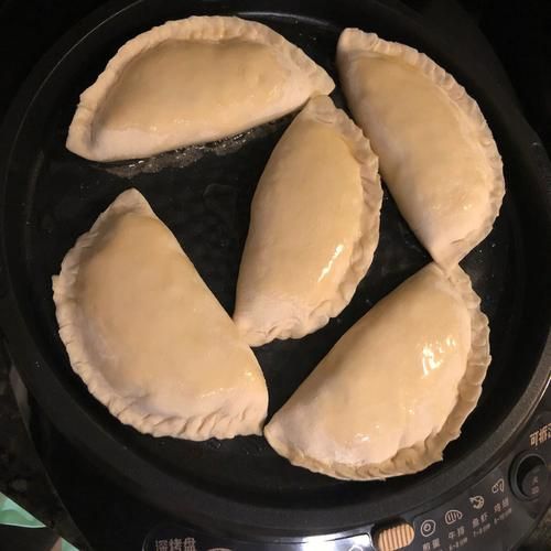 电饼铛做韭菜盒子怎么做_电饼铛韭菜盒子需要几分钟-第3张图片-山城妙识