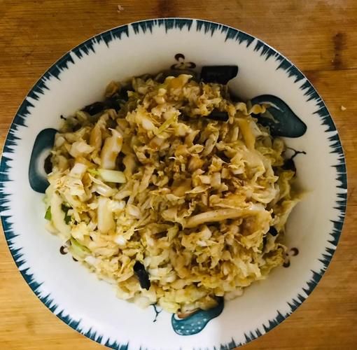 夏天爽口小凉菜怎么做_爽口小凉菜需要焯水吗-第2张图片-山城妙识