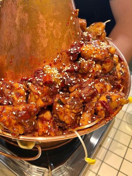 沧州火锅鸡怎么做_正宗沧州火锅鸡做法视频教程-第1张图片-山城妙识 沧州火锅鸡怎么做_正宗沧州火锅鸡做法视频教程-第1张图片-山城妙识