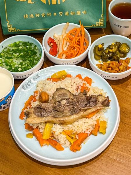 手抓羊肉饭怎么做_手抓羊肉饭正宗做法-第1张图片-山城妙识 手抓羊肉饭怎么做_手抓羊肉饭正宗做法-第1张图片-山城妙识