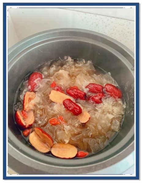 银耳煮多久能熟_银耳煮多久才软糯-第2张图片-山城妙识