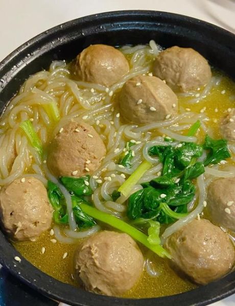 猪肉丸子粉丝汤怎么做_猪肉丸子粉丝汤的家常做法-第1张图片-山城妙识 猪肉丸子粉丝汤怎么做_猪肉丸子粉丝汤的家常做法-第1张图片-山城妙识