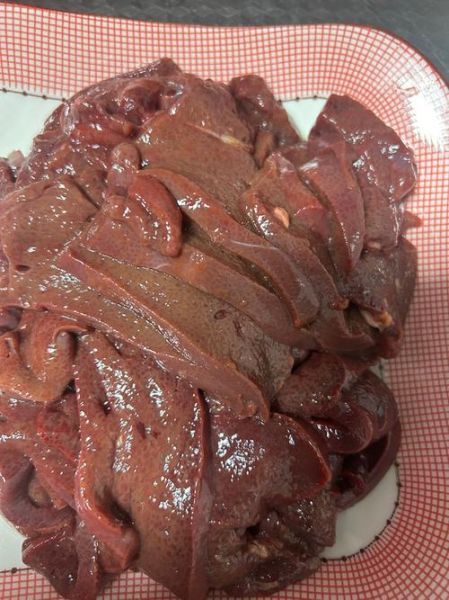 猪肝炒洋葱怎么做_猪肝炒洋葱有什么功效-第2张图片-山城妙识