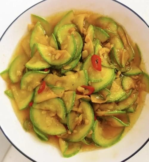 葫芦瓜怎么炒好吃_葫芦瓜炒多久才熟-第1张图片-山城妙识 葫芦瓜怎么炒好吃_葫芦瓜炒多久才熟-第1张图片-山城妙识