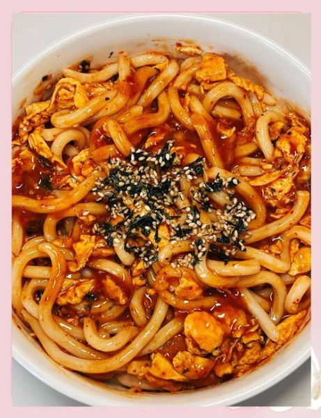 炒乌冬面怎么做_乌冬面怎么炒不粘锅-第1张图片-山城妙识 炒乌冬面怎么做_乌冬面怎么炒不粘锅-第1张图片-山城妙识