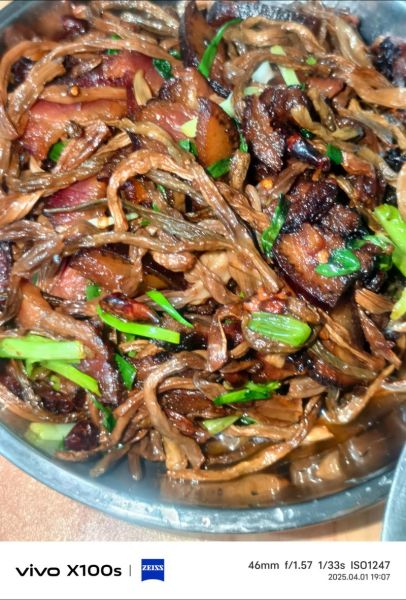 干长豆角怎么泡发_干豆角炒肉的做法-第1张图片-山城妙识