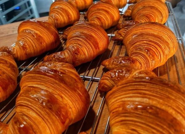 牛角面包怎么做_牛角面包需要什么材料-第2张图片-山城妙识 牛角面包怎么做_牛角面包需要什么材料-第2张图片-山城妙识