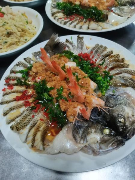 蒜香鲈鱼怎么做_蒜香鲈鱼家常做法-第2张图片-山城妙识