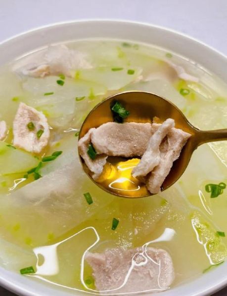 猪肉冬瓜汤的家常做法_冬瓜汤怎么做好喝-第1张图片-山城妙识 猪肉冬瓜汤的家常做法_冬瓜汤怎么做好喝-第1张图片-山城妙识