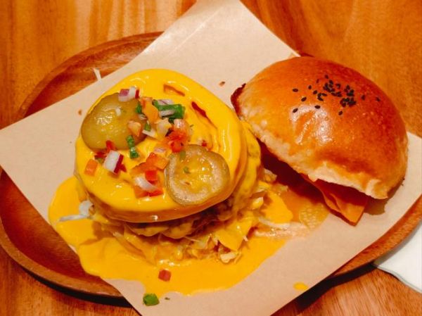 芝士汉堡怎么做_芝士汉堡的芝士怎么融化-第1张图片-山城妙识