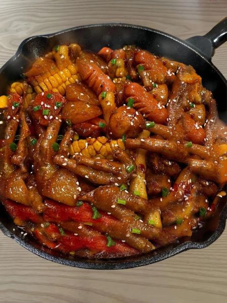 怎样炖鸡爪子好吃_鸡爪子怎么炖才软糯入味-第3张图片-山城妙识 怎样炖鸡爪子好吃_鸡爪子怎么炖才软糯入味-第3张图片-山城妙识