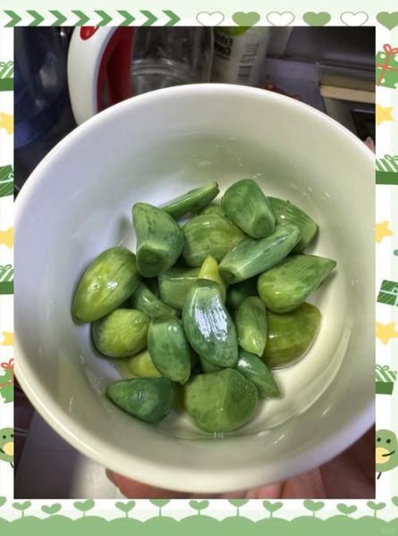 腊八蒜怎么泡_腊八蒜变绿秘诀-第2张图片-山城妙识