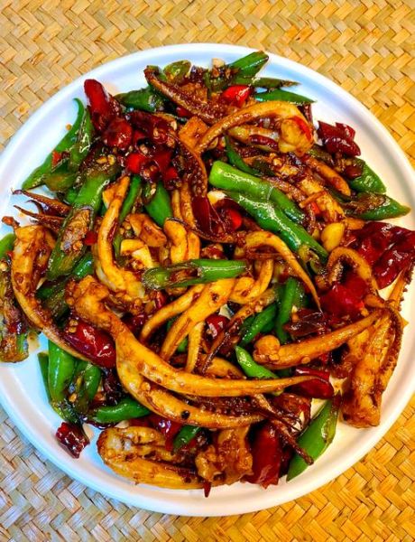 辣爆鱿鱼须怎么做_辣爆鱿鱼须图片教程-第1张图片-山城妙识