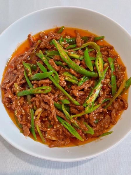 小炒牛肉丝怎么做才嫩_小炒牛肉丝用哪个部位-第1张图片-山城妙识 小炒牛肉丝怎么做才嫩_小炒牛肉丝用哪个部位-第1张图片-山城妙识