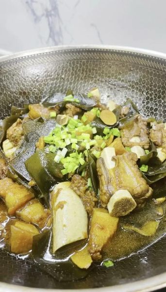 海带萝卜排骨汤怎么炖好喝_海带萝卜排骨汤的做法窍门-第3张图片-山城妙识