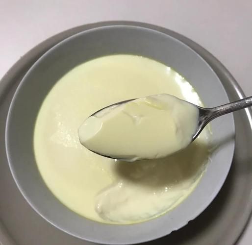 牛奶蒸蛋怎么做好吃又嫩_蒸蛋不老的秘诀-第1张图片-山城妙识 牛奶蒸蛋怎么做好吃又嫩_蒸蛋不老的秘诀-第1张图片-山城妙识