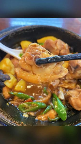 杨铭宇黄焖鸡米饭好吃吗_杨铭宇黄焖鸡米饭加盟费多少-第2张图片-山城妙识