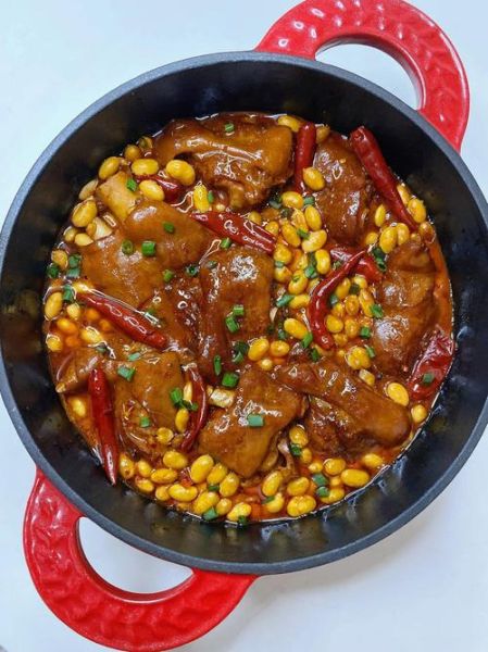 猪蹄子怎么炖最好吃_猪蹄子炖多久才软烂-第1张图片-山城妙识 猪蹄子怎么炖最好吃_猪蹄子炖多久才软烂-第1张图片-山城妙识