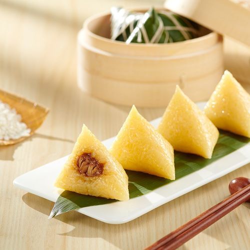 五芳斋粽子怎么包_五芳斋粽子包法图解-第3张图片-山城妙识