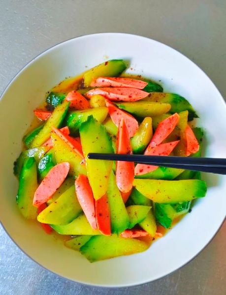 火腿肠怎么炒好吃_火腿肠家常炒菜做法大全-第1张图片-山城妙识