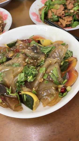 凉拌粉皮怎么做好吃又简单_凉拌粉皮的家常做法-第2张图片-山城妙识 凉拌粉皮怎么做好吃又简单_凉拌粉皮的家常做法-第2张图片-山城妙识