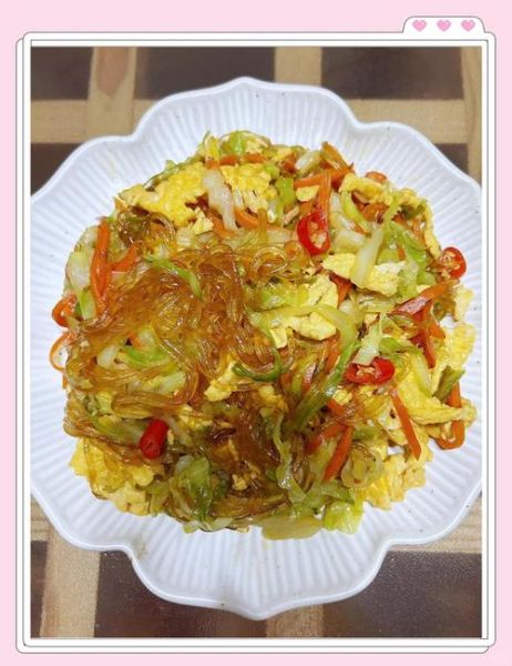 圆白菜炒粉丝怎么炒不粘锅_圆白菜炒粉丝用不用焯水-第1张图片-山城妙识