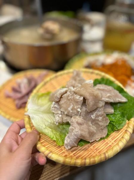 肚包鸡火锅怎么做_肚包鸡火锅好吃吗-第1张图片-山城妙识 肚包鸡火锅怎么做_肚包鸡火锅好吃吗-第1张图片-山城妙识