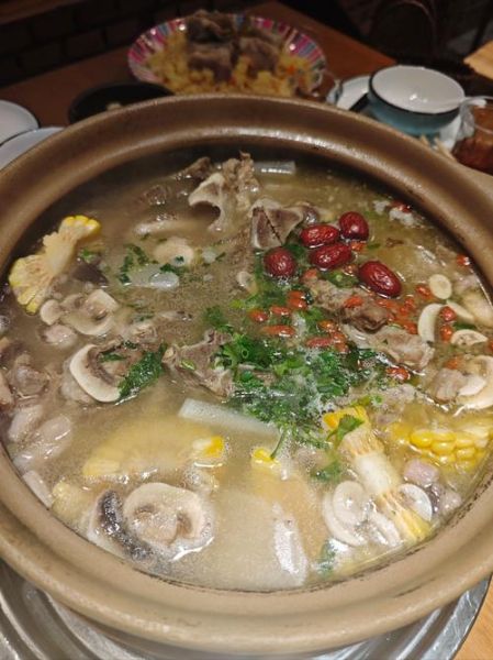 清汤涮羊肉锅底怎么做_清汤涮羊肉锅底放什么-第2张图片-山城妙识