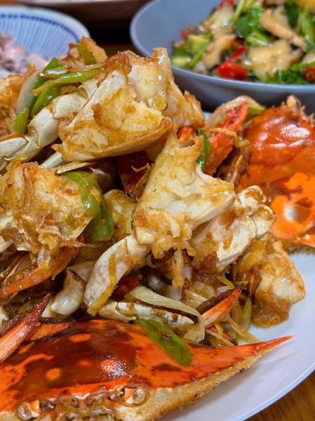 姜葱炒蟹怎么做_正宗姜葱炒蟹的做法-第3张图片-山城妙识