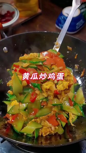 青瓜炒蛋怎么炒才脆嫩_青瓜炒蛋要不要焯水-第1张图片-山城妙识 青瓜炒蛋怎么炒才脆嫩_青瓜炒蛋要不要焯水-第1张图片-山城妙识