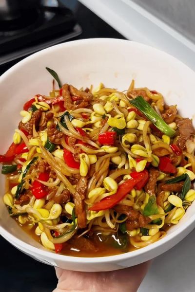 豆芽和什么菜炒好吃_家常搭配推荐-第2张图片-山城妙识 豆芽和什么菜炒好吃_家常搭配推荐-第2张图片-山城妙识